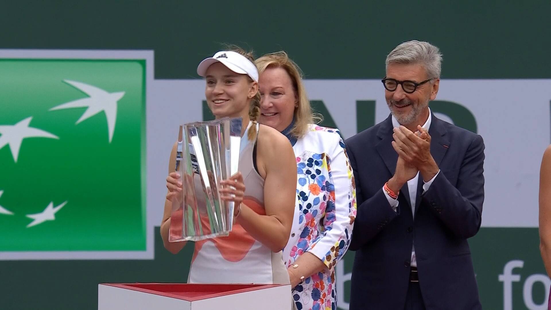 Rybakina couronnée championne à Indian Wells - TVA Sports