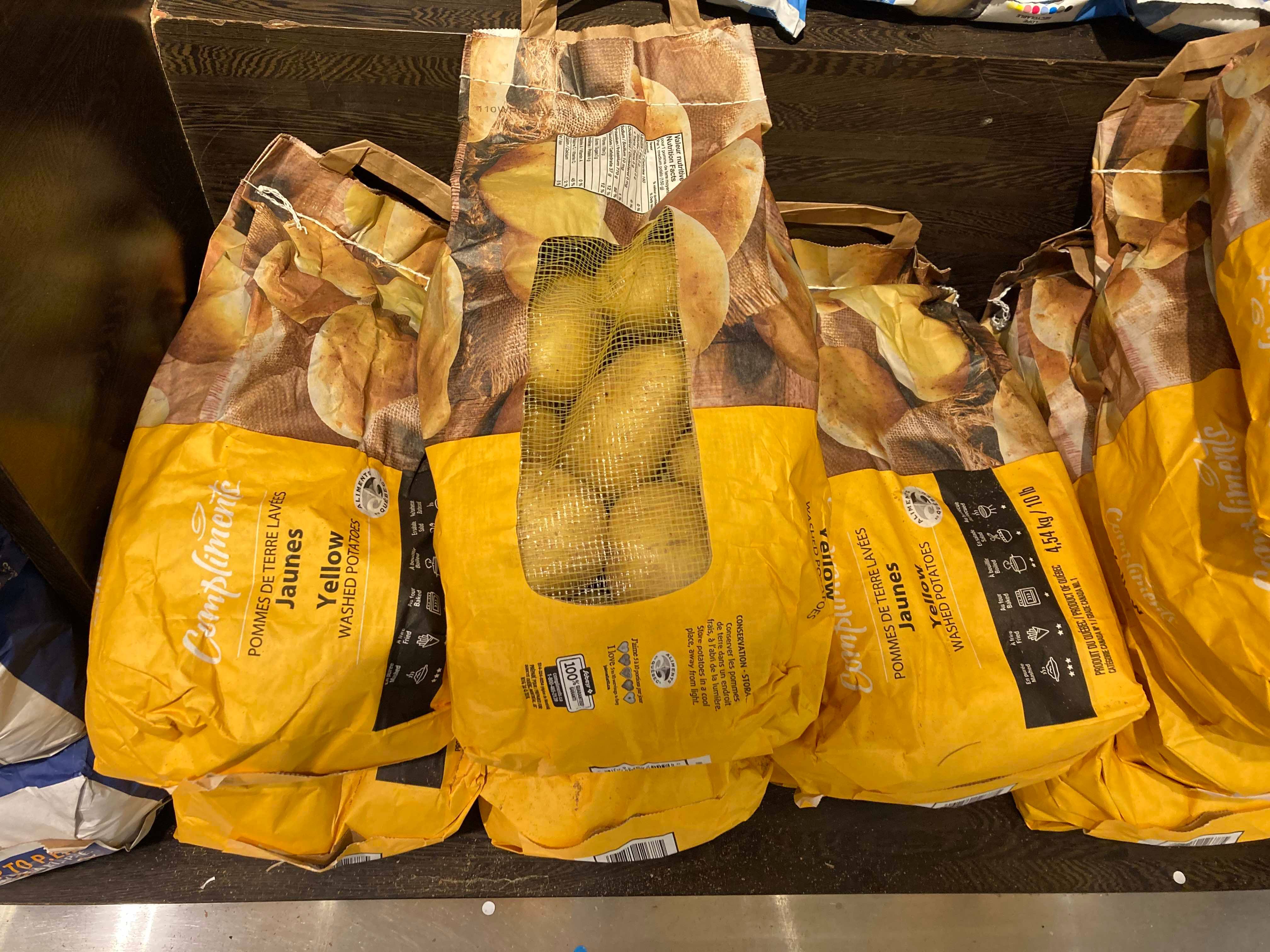 Non, ce sac de patates ne va pas au bac de récupération, même s'il est ...