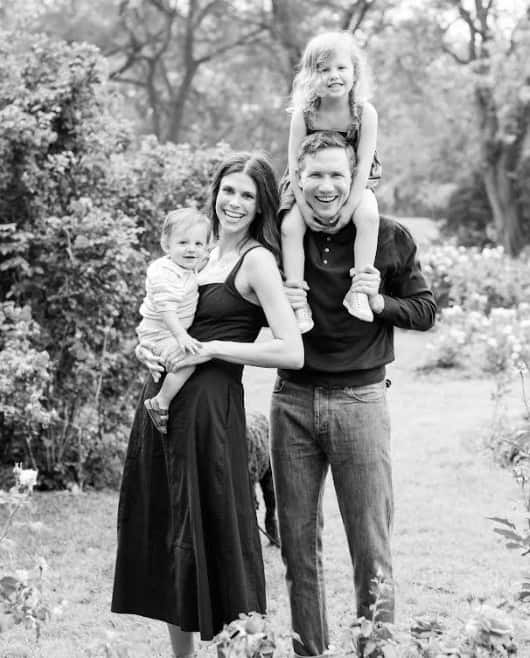 Un dentiste et son épouse abattus dans leur luxueuse maison: la police ...