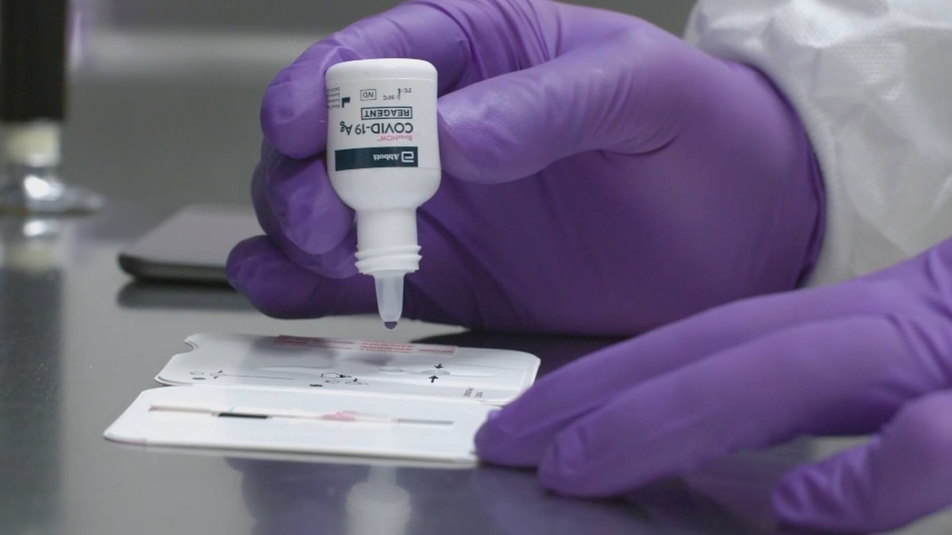 Les tests rapides déployés dans les écoles | TVA Nouvelles