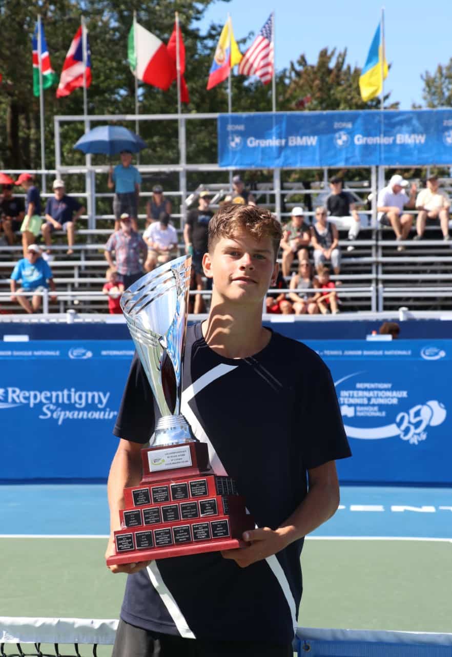 Un doublé pour Alexander Blockx à Repentigny - TVA Sports