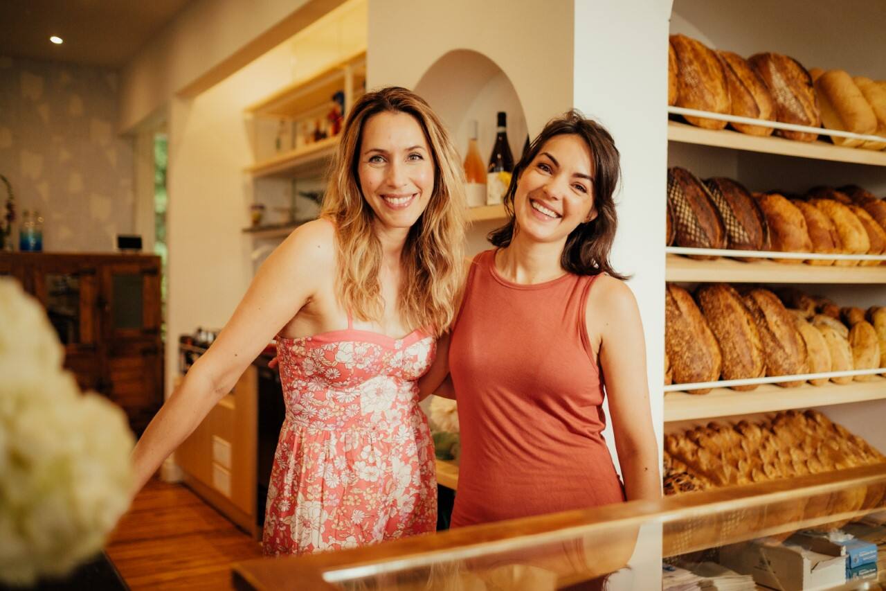 Les soeurs Monna inaugurent La Midinette à Saint-Jean-de-l’Île-d ...