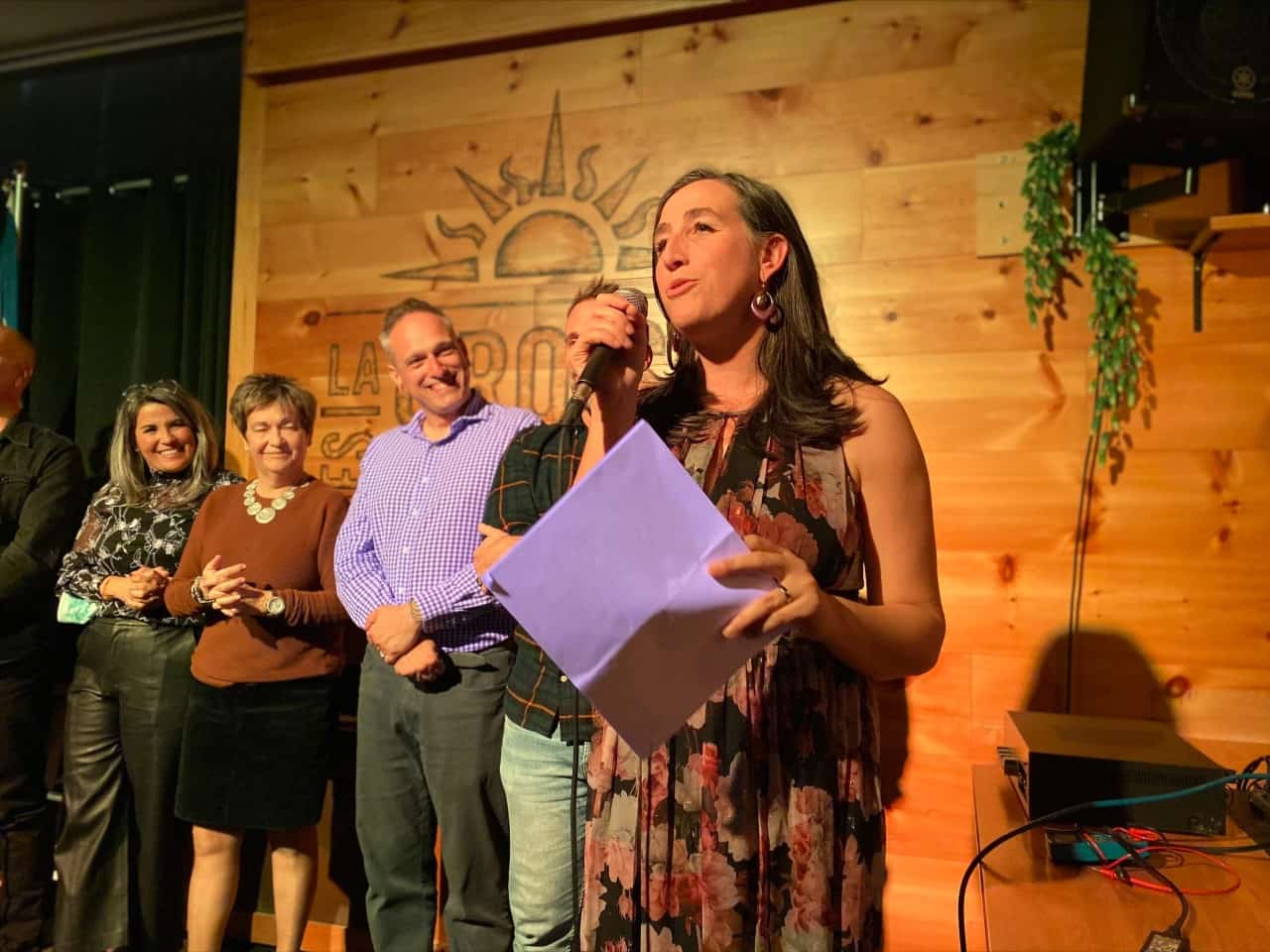 Alexandra Labbé remporte un second mandat à Chambly | TVA Nouvelles