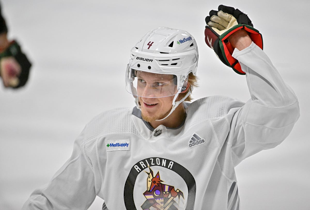 LNH: Juuso Valimaki prolonge son séjour en Arizona | JDM