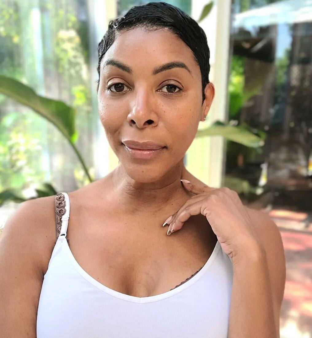 Émotive, Varda Étienne souligne le départ de son fils du domicile ...