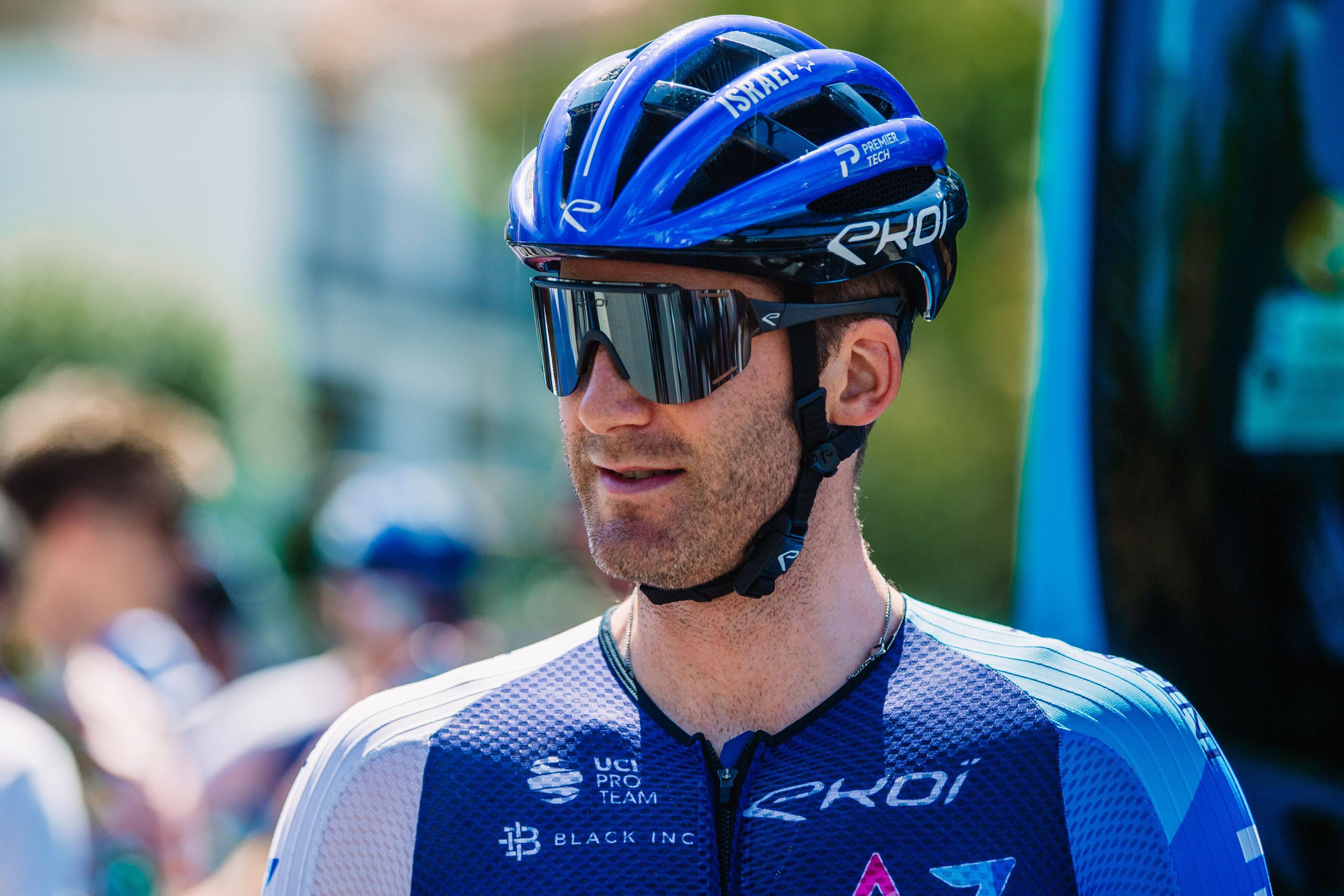 Tour de France : Le cycliste Hugo Houle démarre avec force au 9e rang à ...