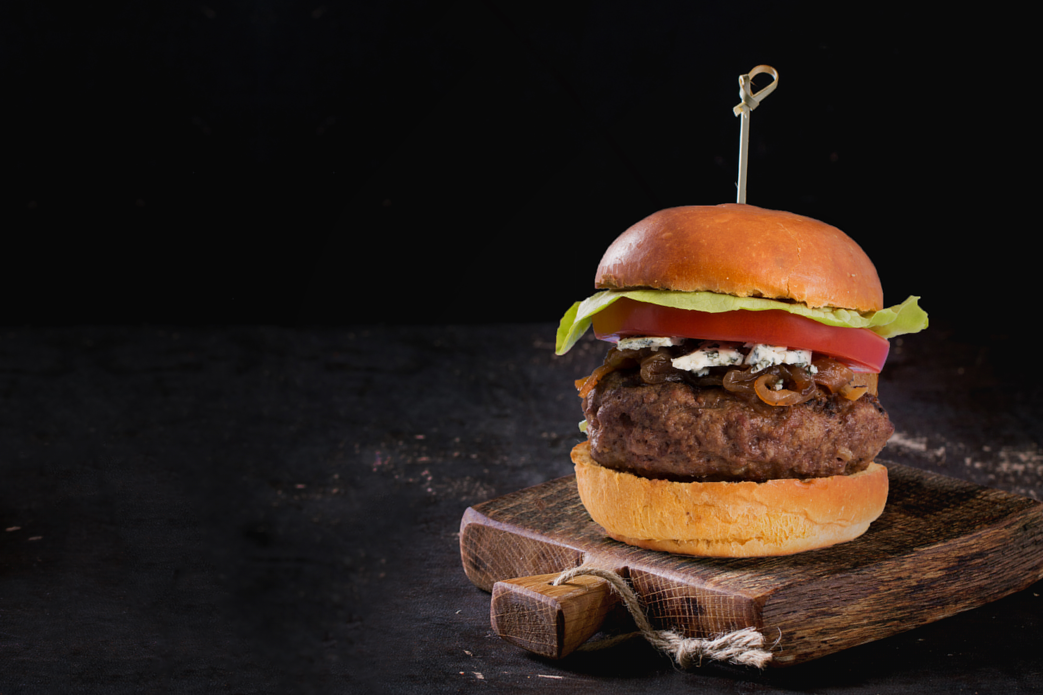 Le « BBR » : Burger de bison Rickard’s | Recettes du Québec