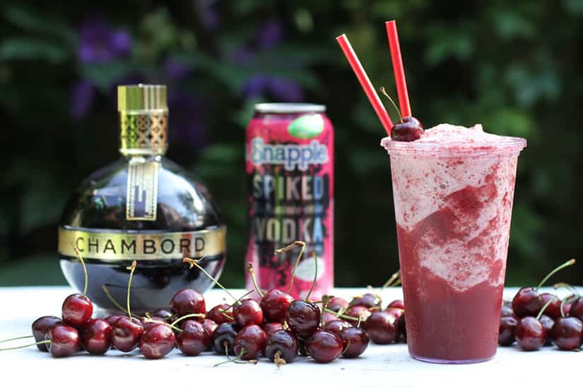 Slochetail thé aromatisé à la vodka | Recettes du Québec