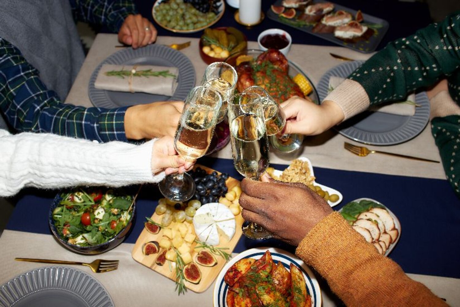 Q&A: How To Host a Holiday Party In A Small Home | Style at Home
