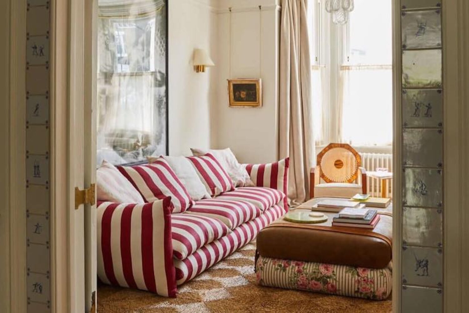 18 Examples That Prove 'The Unexpected Red Theory' Really Works | Style ...