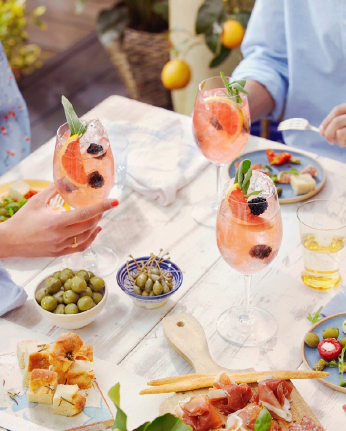Cheers to 3 Italian Summer-Inspired Spritzes | Style at Home