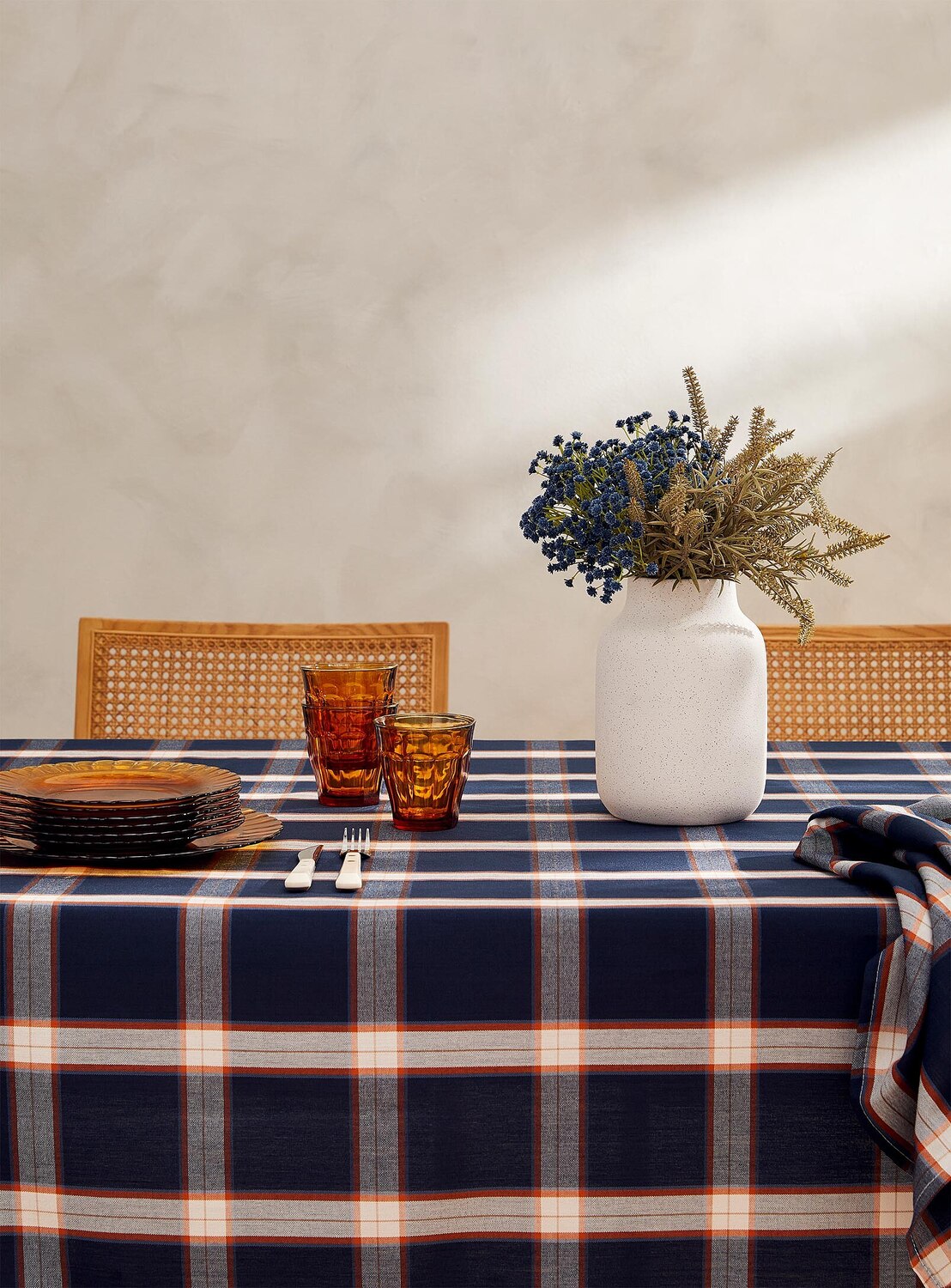 Fall-Themed Tablecloths, Runners & Napkins For Your Table | Style at Home