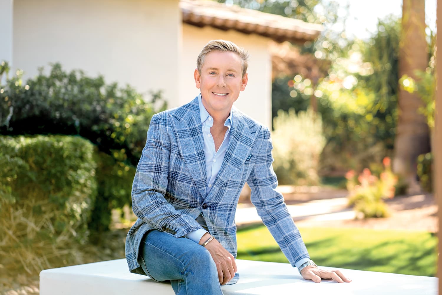 Barclay Butera makes the Summertime Blues Beautiful | Style at Home