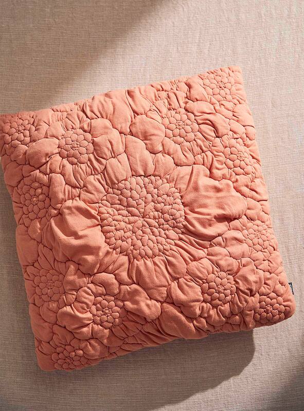 Rose-Coloured Decor Items For A Soft & Romantic Home | Style at Home