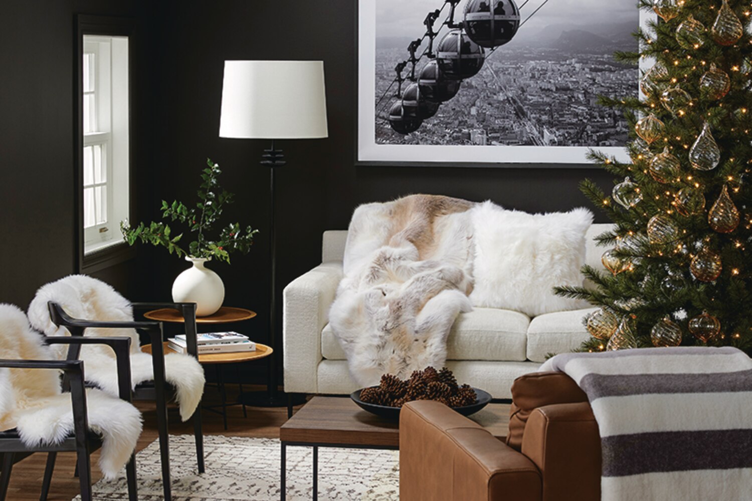 High/Low: Chalet Living Room Decoration | Style at Home