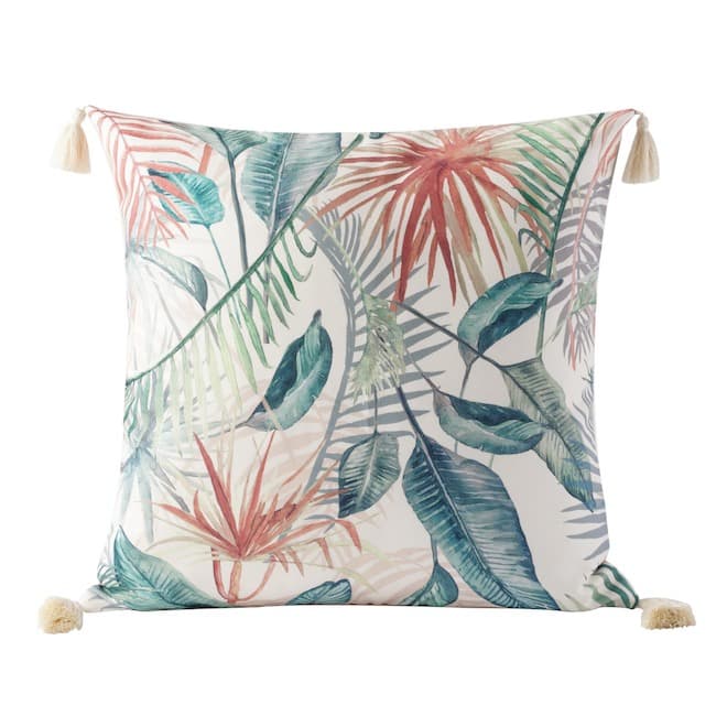 The Best Outdoor Pillows For Every Style | Style at Home