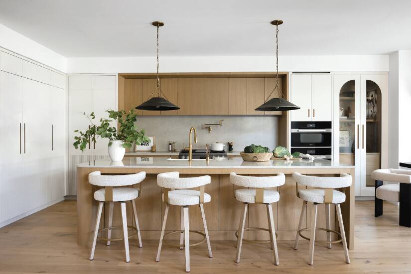 A California-Cool Kitchen Designed For Ryan Gosling's Mom | Style at Home