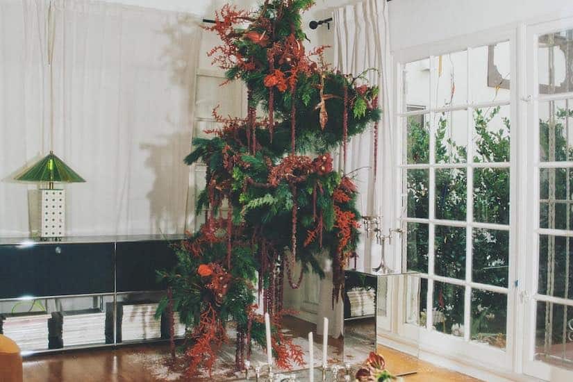 We’re obsessed with this floating Christmas tree | Style at Home
