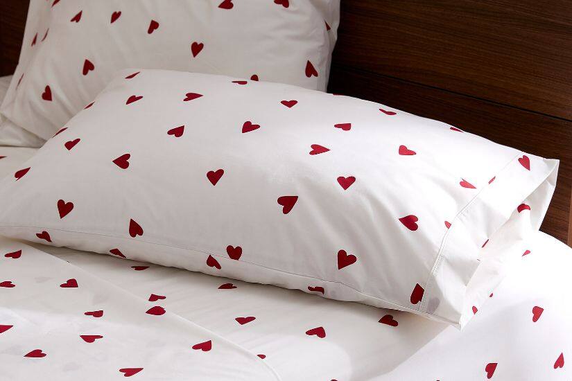 10 Romantic Home Decor Picks That Celebrate Love | Style at Home