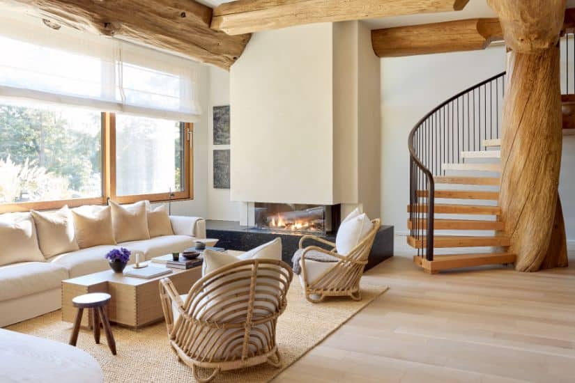 A Grand Waterfront Log Cabin In Quebec's Laurentians | Style at Home