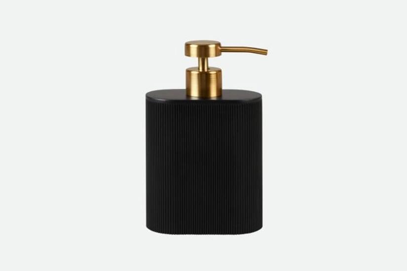 11 Sleek Refillable Soap Dispensers To Fit Your Home's Aesthetic ...