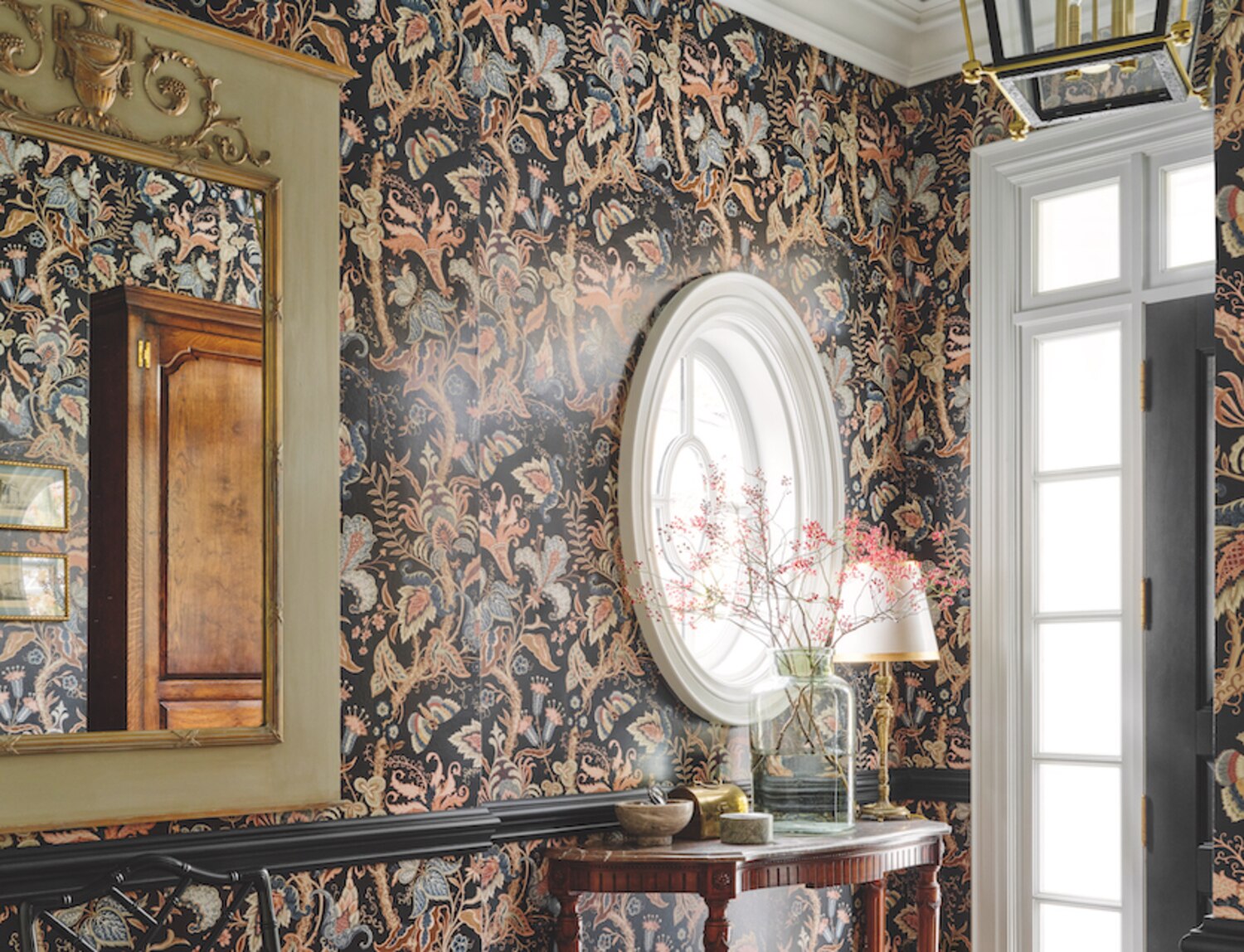 This Toronto Home Is A Modern Take On Traditional English Style | Style ...