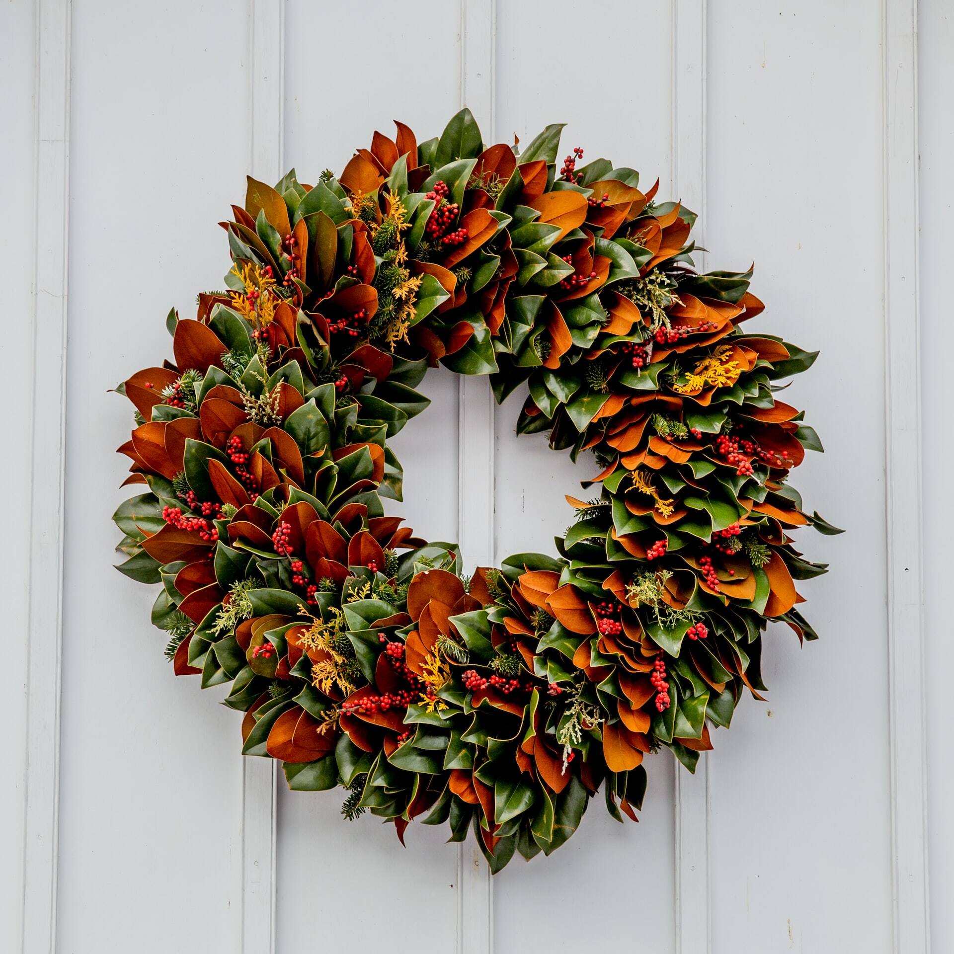 17 Stylish Wreath Ideas For Holidays | Style at Home