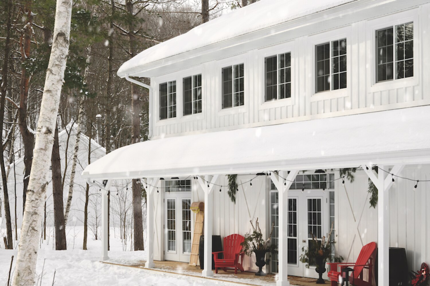 This magical Muskoka home is holiday-ready | Style at Home