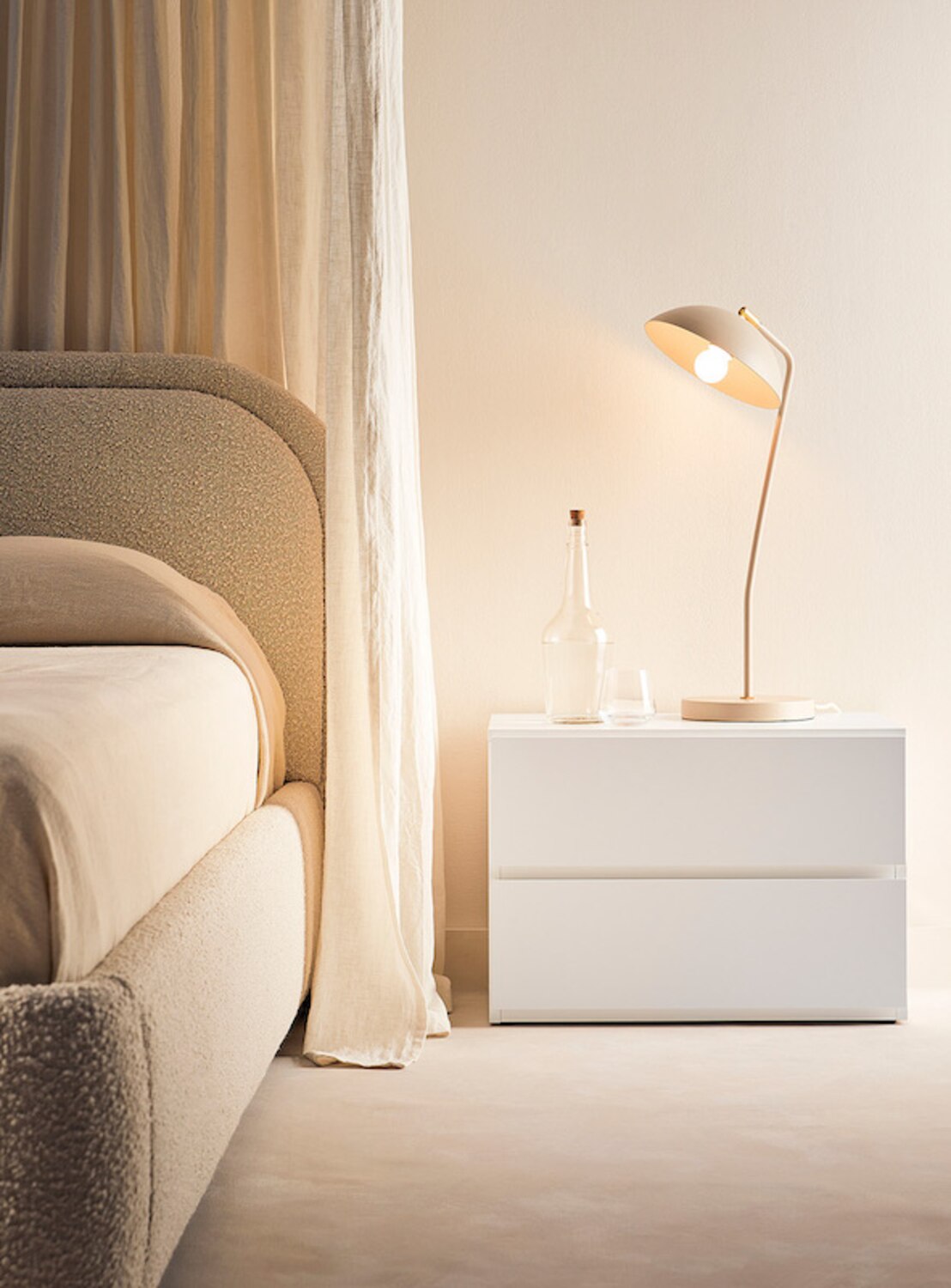 13 Best Nightstands and Bedside Tables | Style at Home
