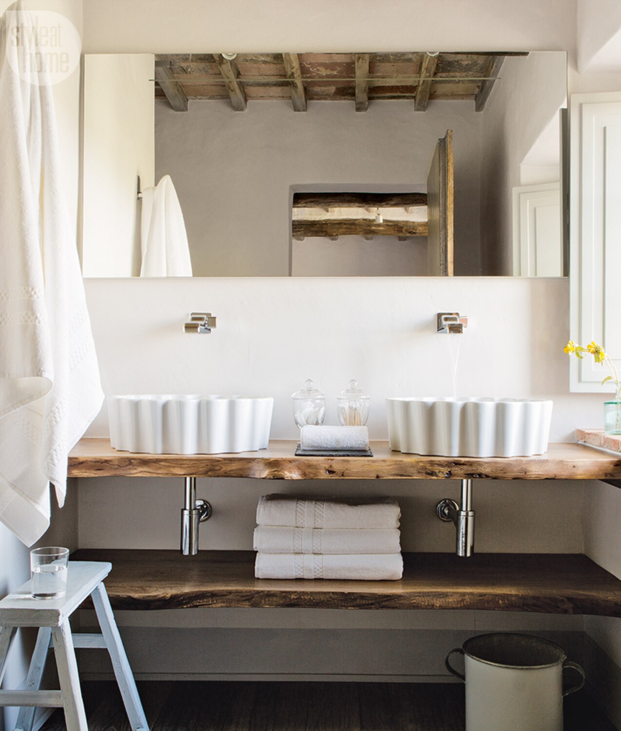 Tour Debbie Travis's vacation home in Tuscany | Style at Home