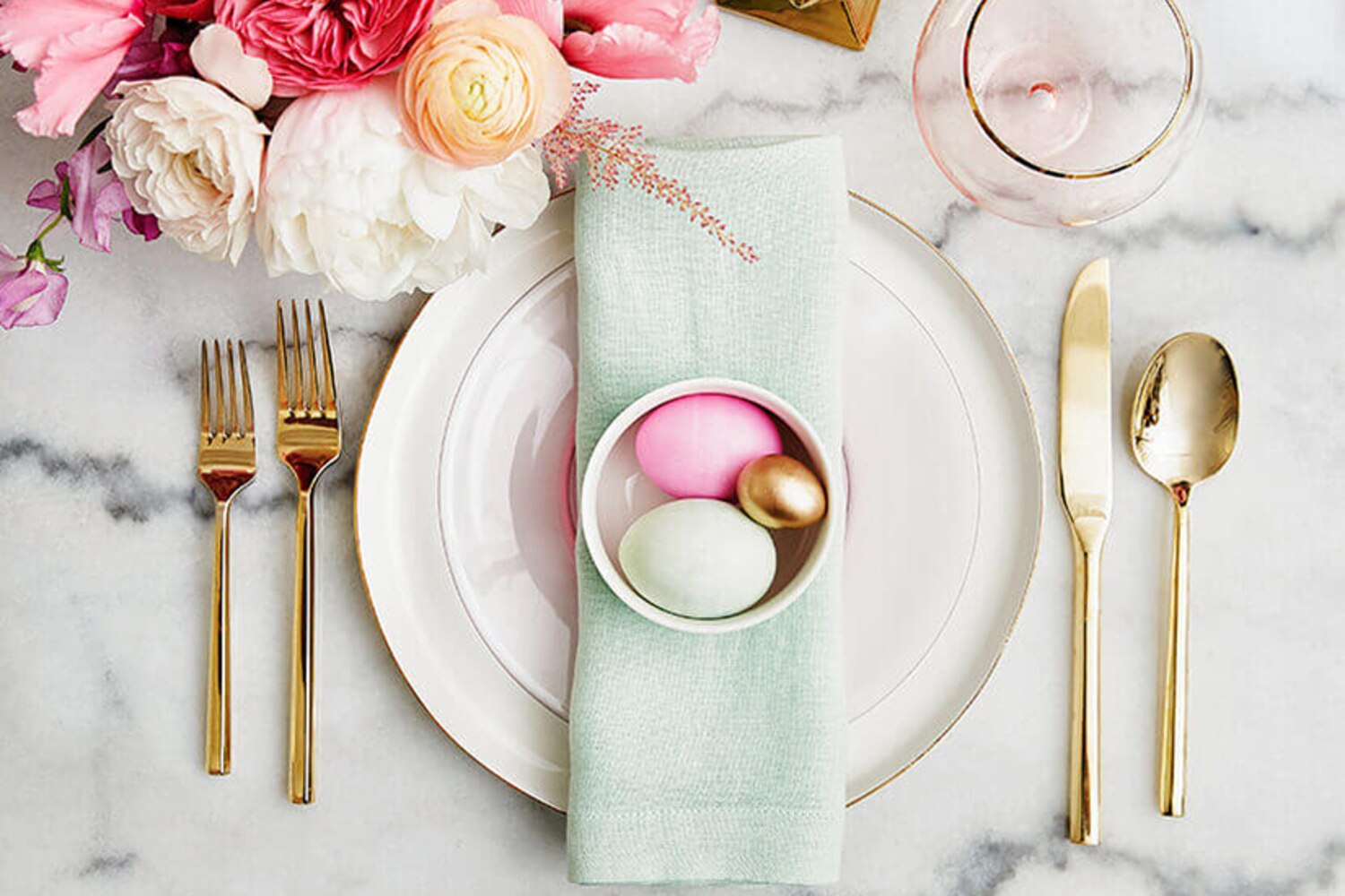 10 ideas for a glamorous Easter celebration | Style at Home