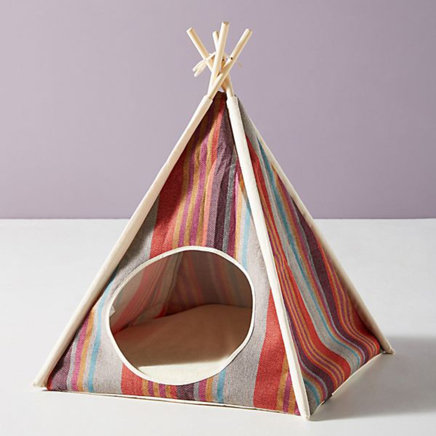 12 pet accessories that will blend in with your decor | Style at Home