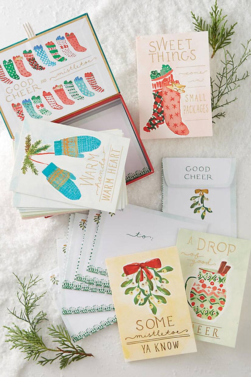 10 must-have holiday wrapping essentials | Style at Home