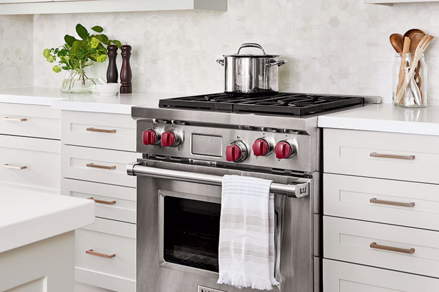 These 3 pots and pans are the only ones you need | Style at Home