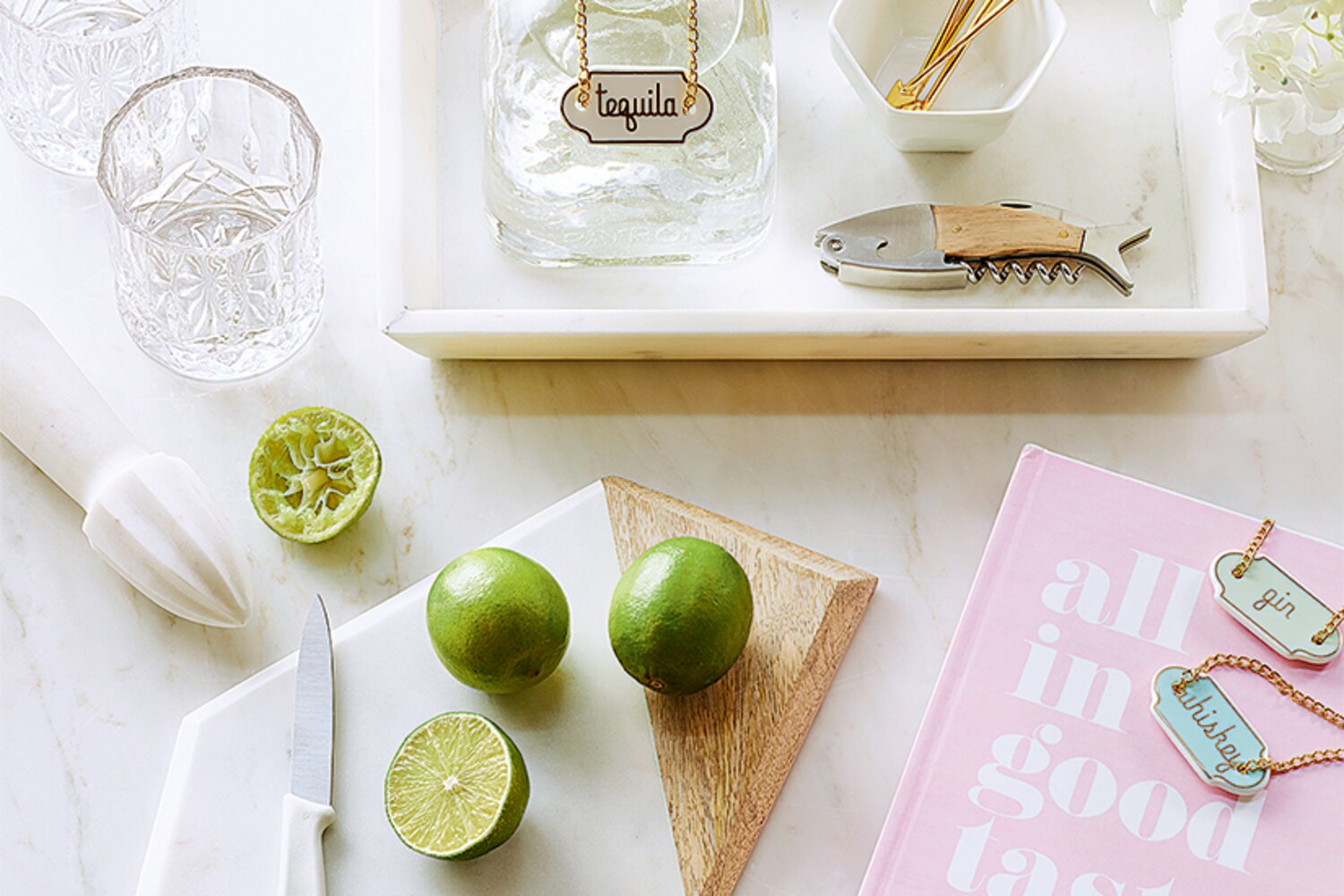 10 modern Christmas gifts for the style-savvy hostess | Style at Home