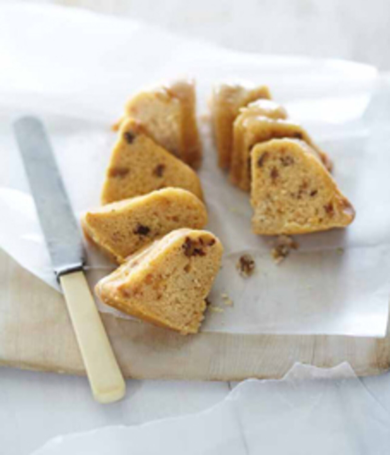 Recipe: Maple walnut cake with maple icing | Style at Home