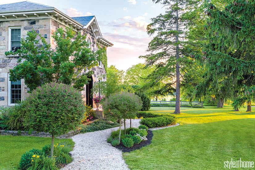 Beautiful cabins, cottages and country homes featured on Style at Home ...