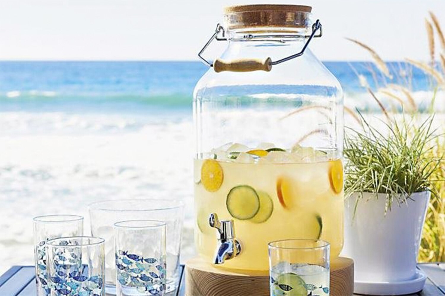 Long weekend party essentials to celebrate summer | Style at Home