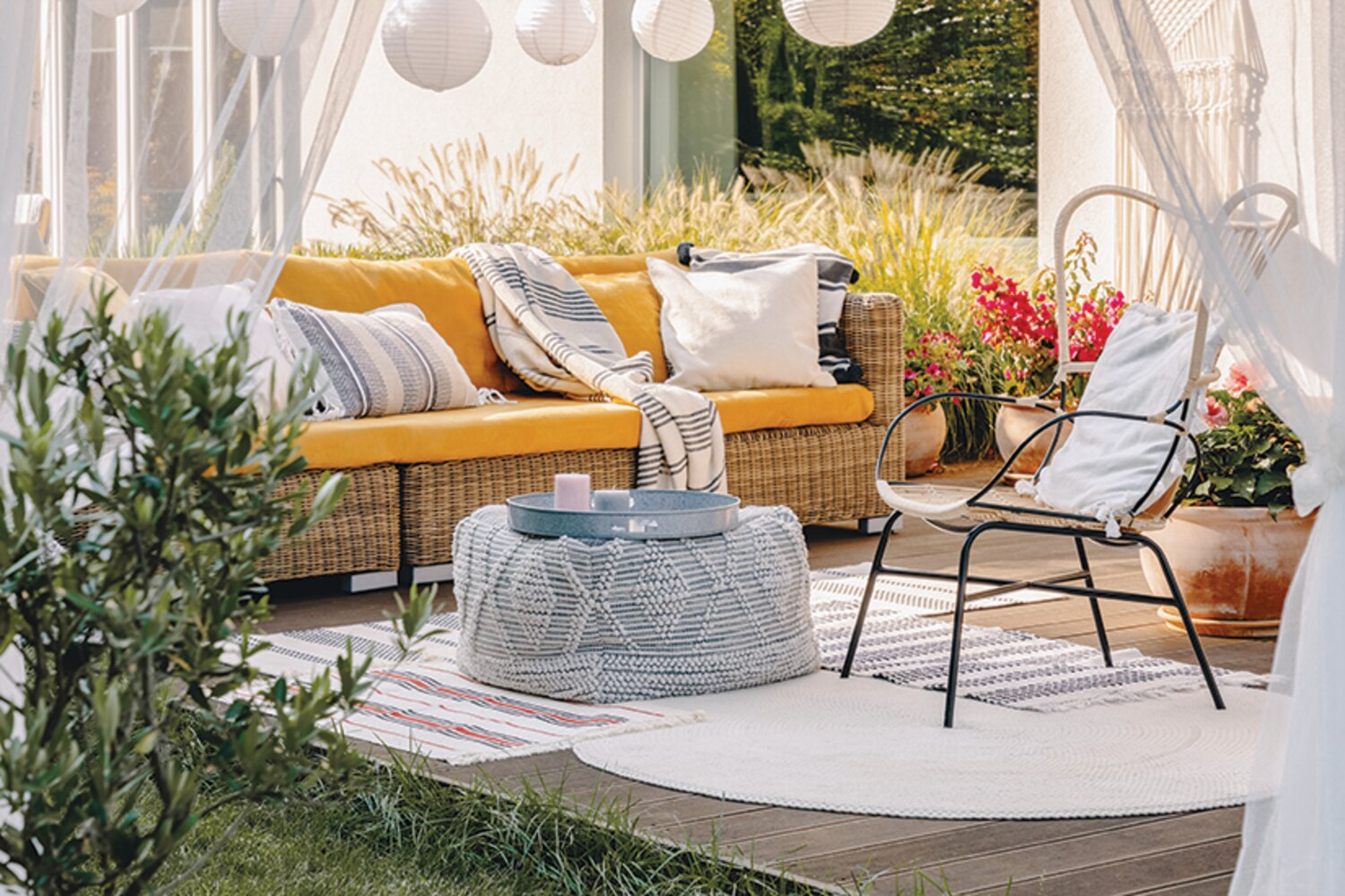 The Secret Summer Garden | Style at Home