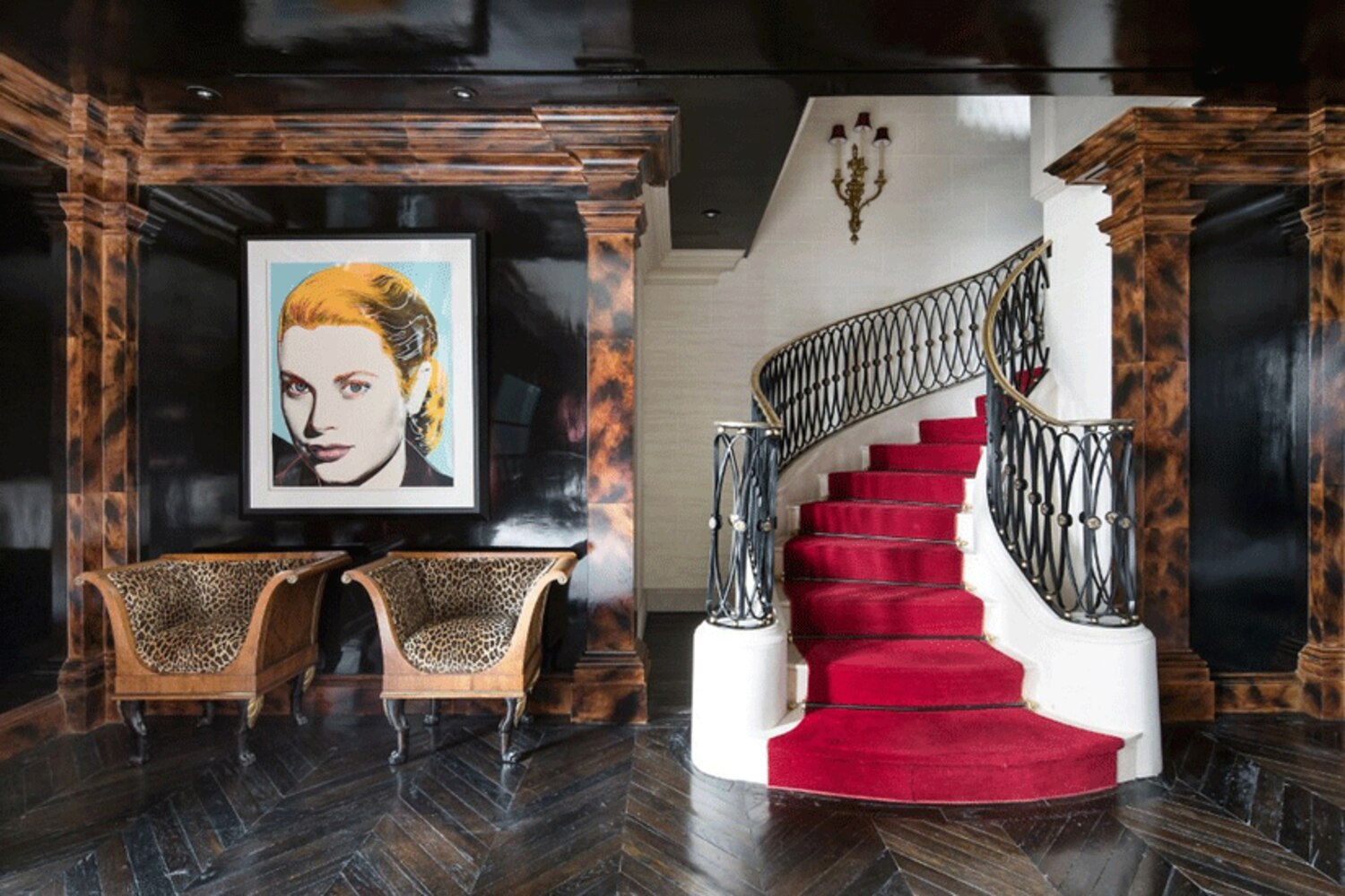 These dark & dramatic rooms will convince you to be more daring with ...