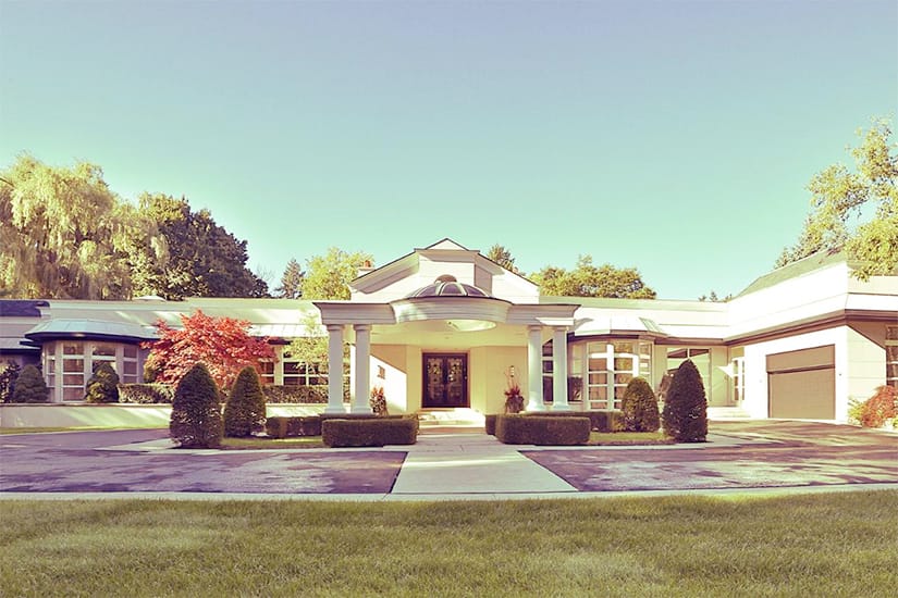 Tour Prince's $12.7 million Toronto Bridle Path estate | Style at Home