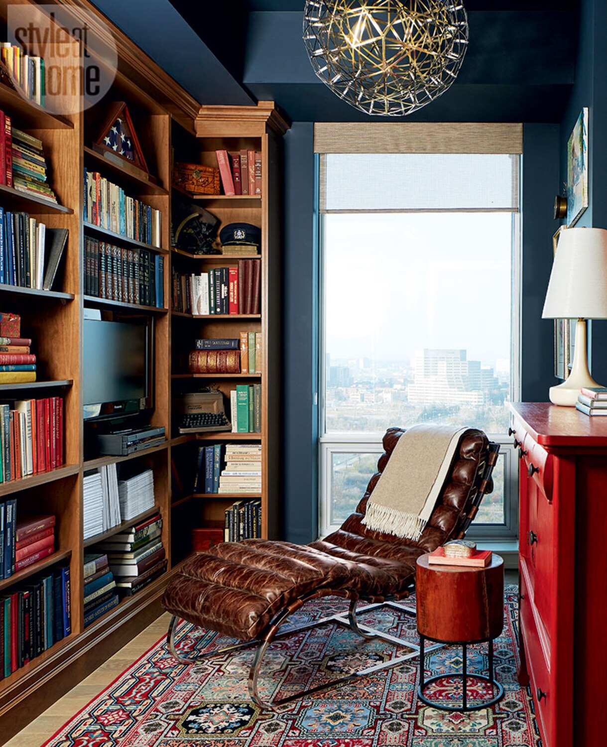 12 rooms with stylish built-in bookshelves | Style at Home