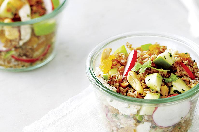 Recipe: Bulgur salad with chicken and cashews | Style at Home