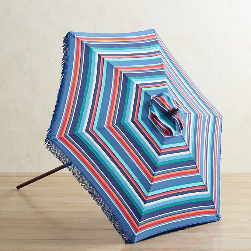 7 sophisticated umbrellas for your patio | Style at Home