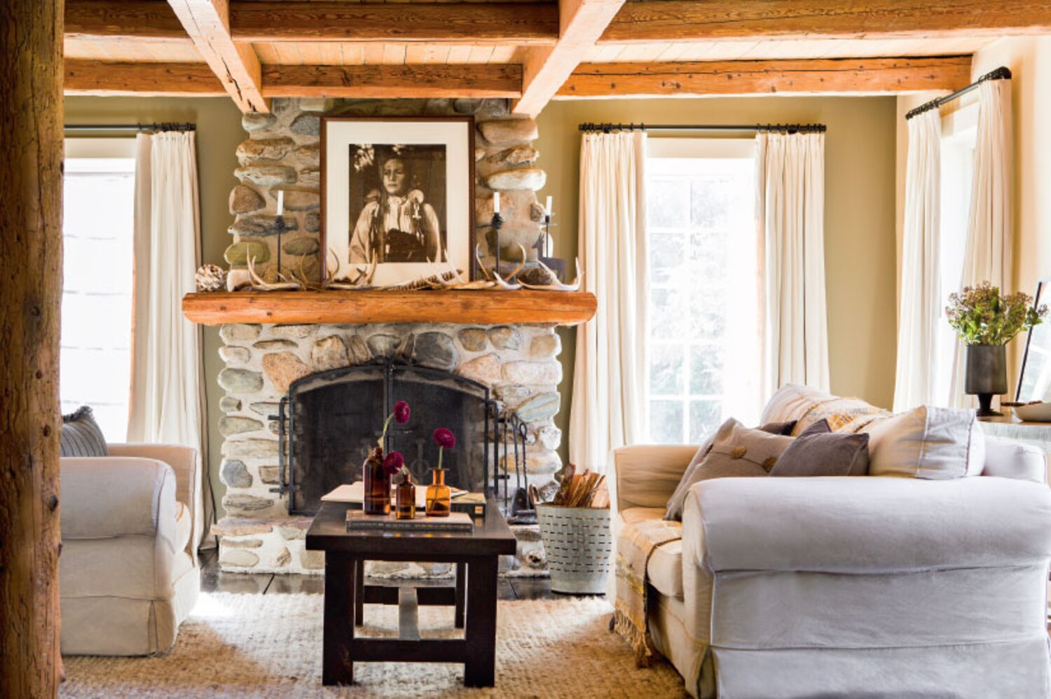 A cozy family getaway nestled in the Quebec countryside | Style at Home
