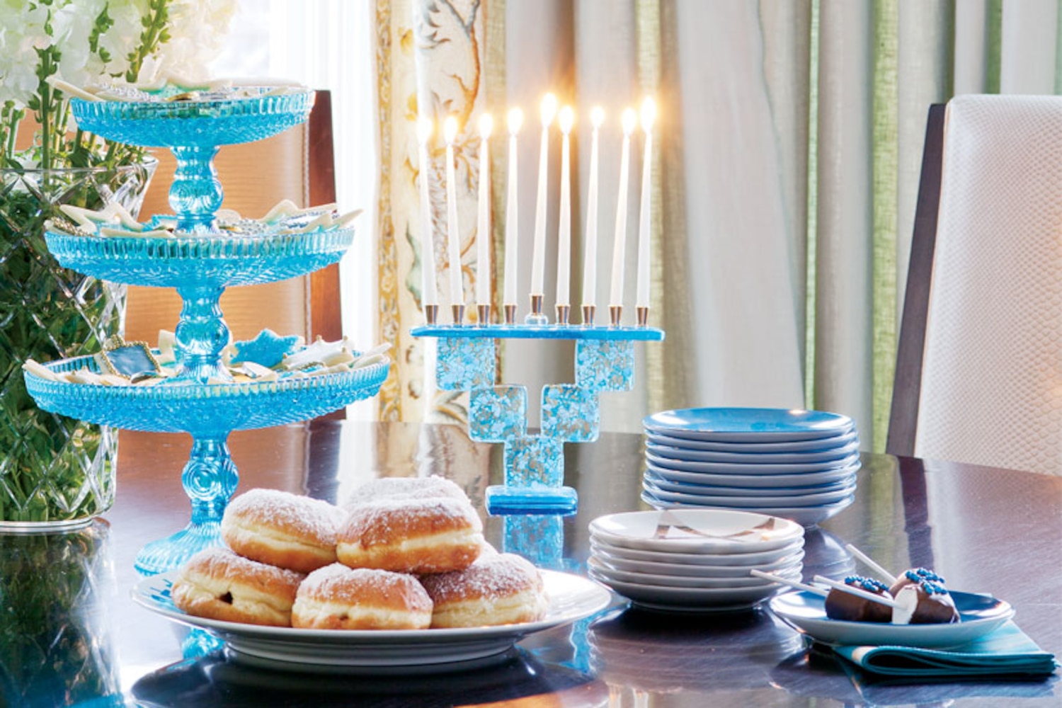 Decorative Hanukkah dessert ideas | Style at Home