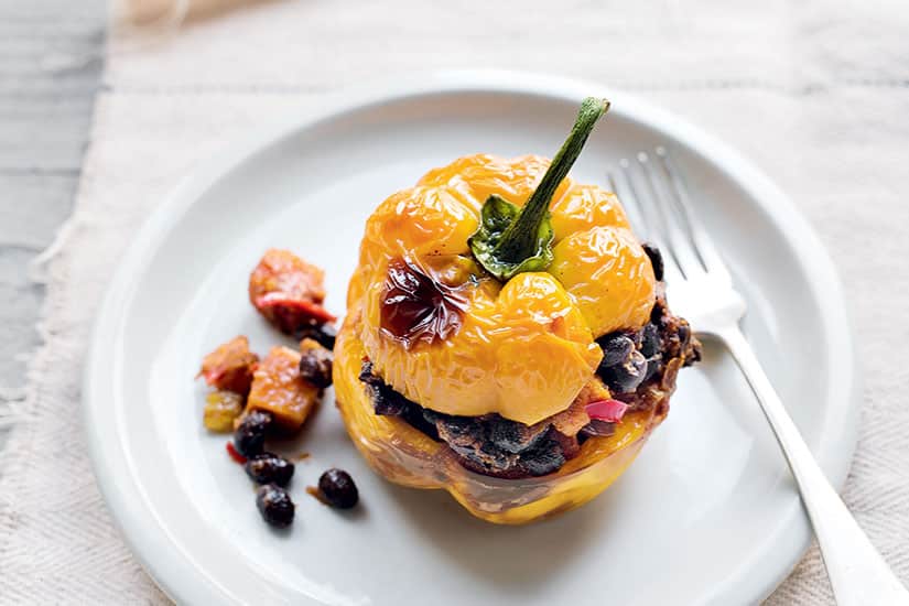 Recipe: Stuffed peppers with chili | Style at Home