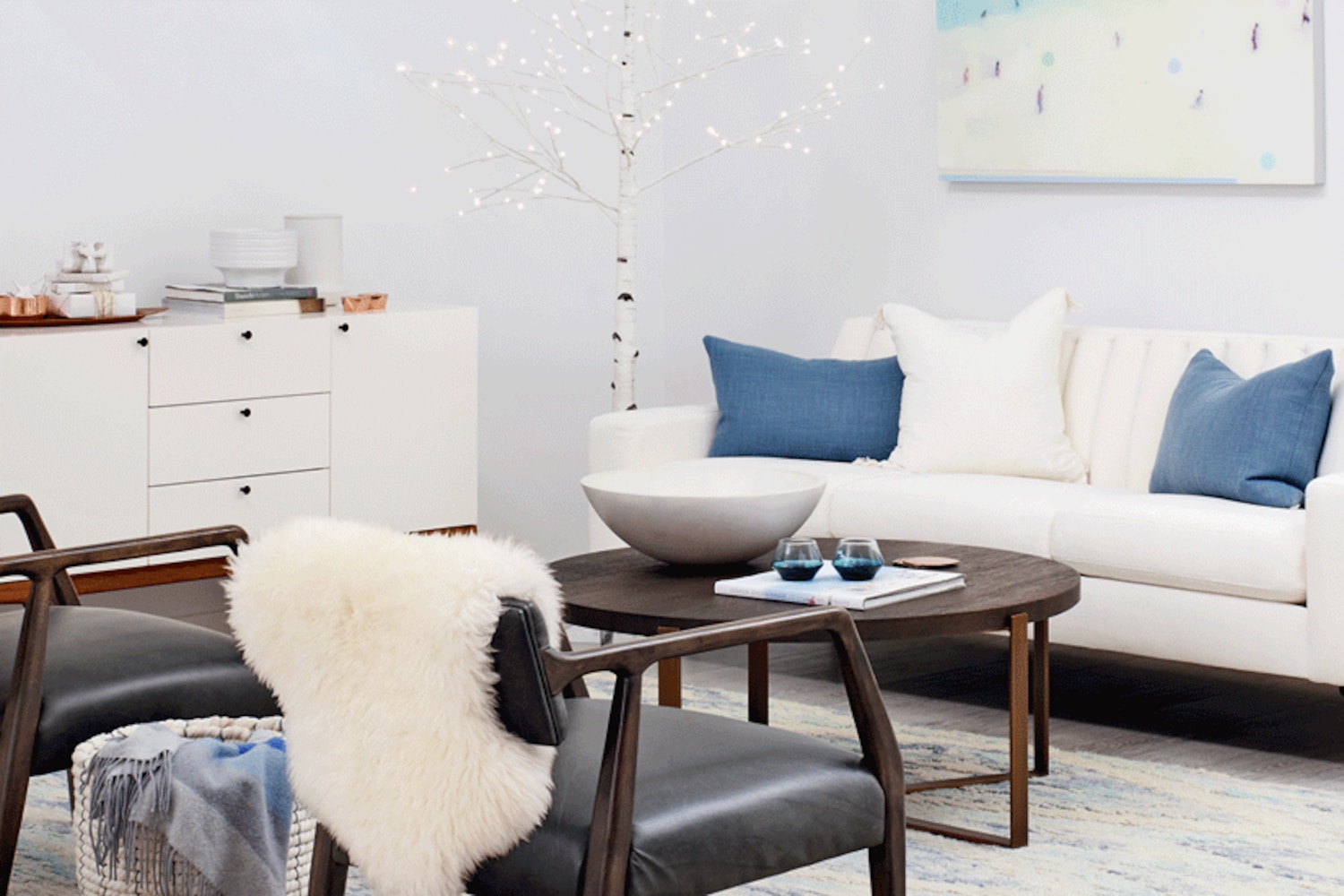 Subtle whimsical elements dress up a cozy home for the holidays | Style ...