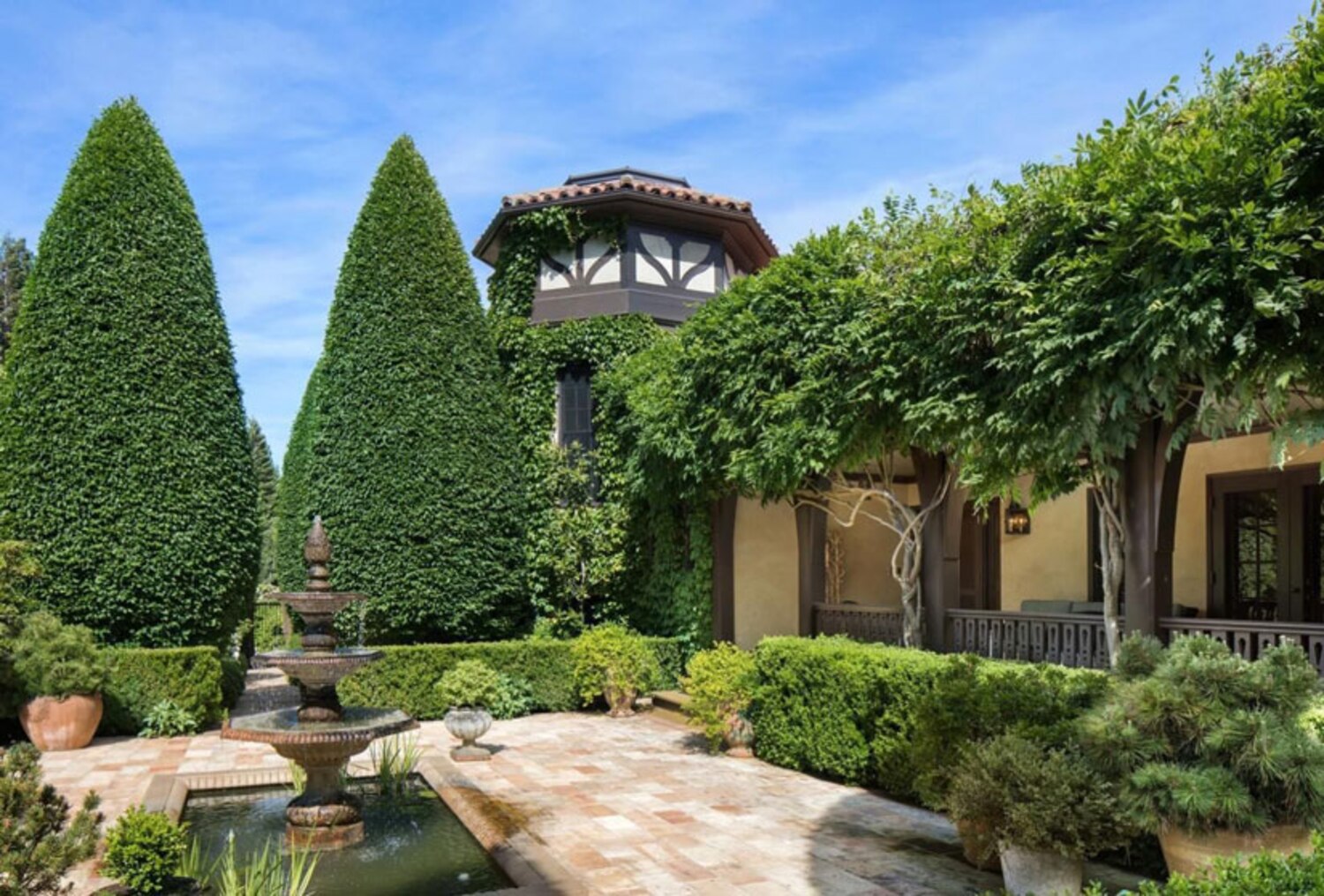 Michelle Pfeiffer is selling her San Francisco home for a cool $29.5M ...