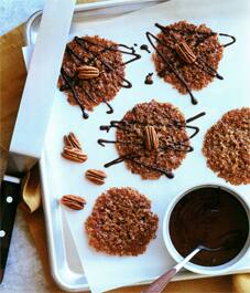 Recipe: Pecan lace cookies | Style at Home